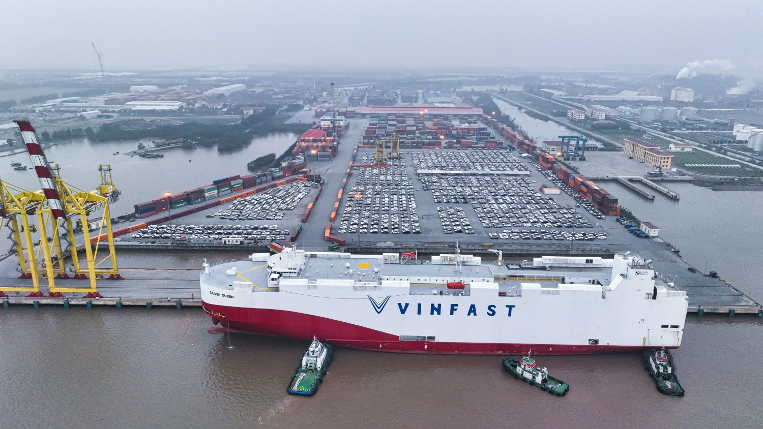 VINFAST EXPORTS NEXT BATCH OF 1,879 VF 8 VEHICLES TO NORTH AMERICA ...