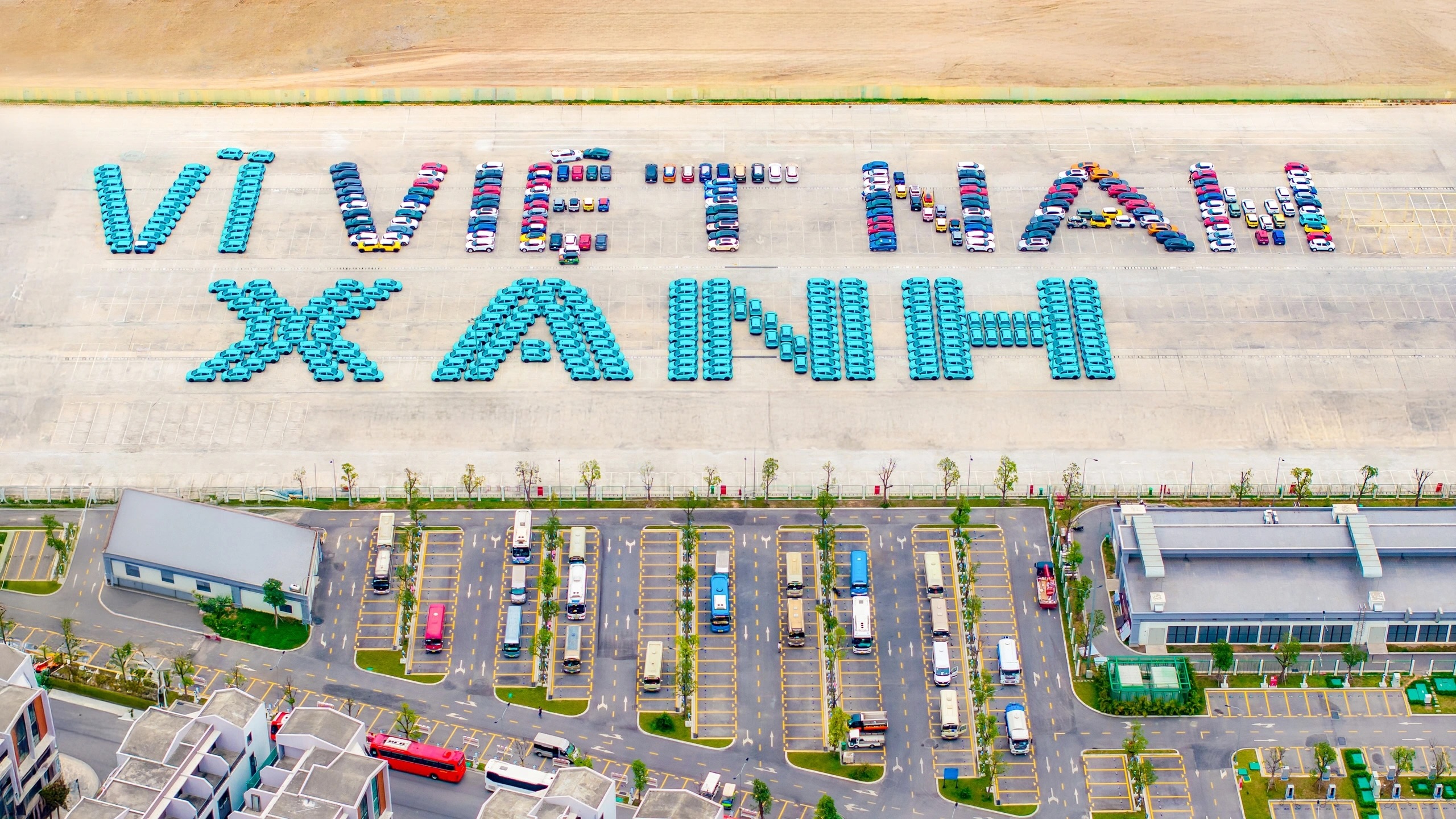 VINFAST PHÁT ĐỘNG CHIẾN DỊCH “MÃNH LIỆT TINH THẦN VIỆT NAM - VÌ TƯƠNG LAI XANH” LẦN 3 - Tập đoàn ...