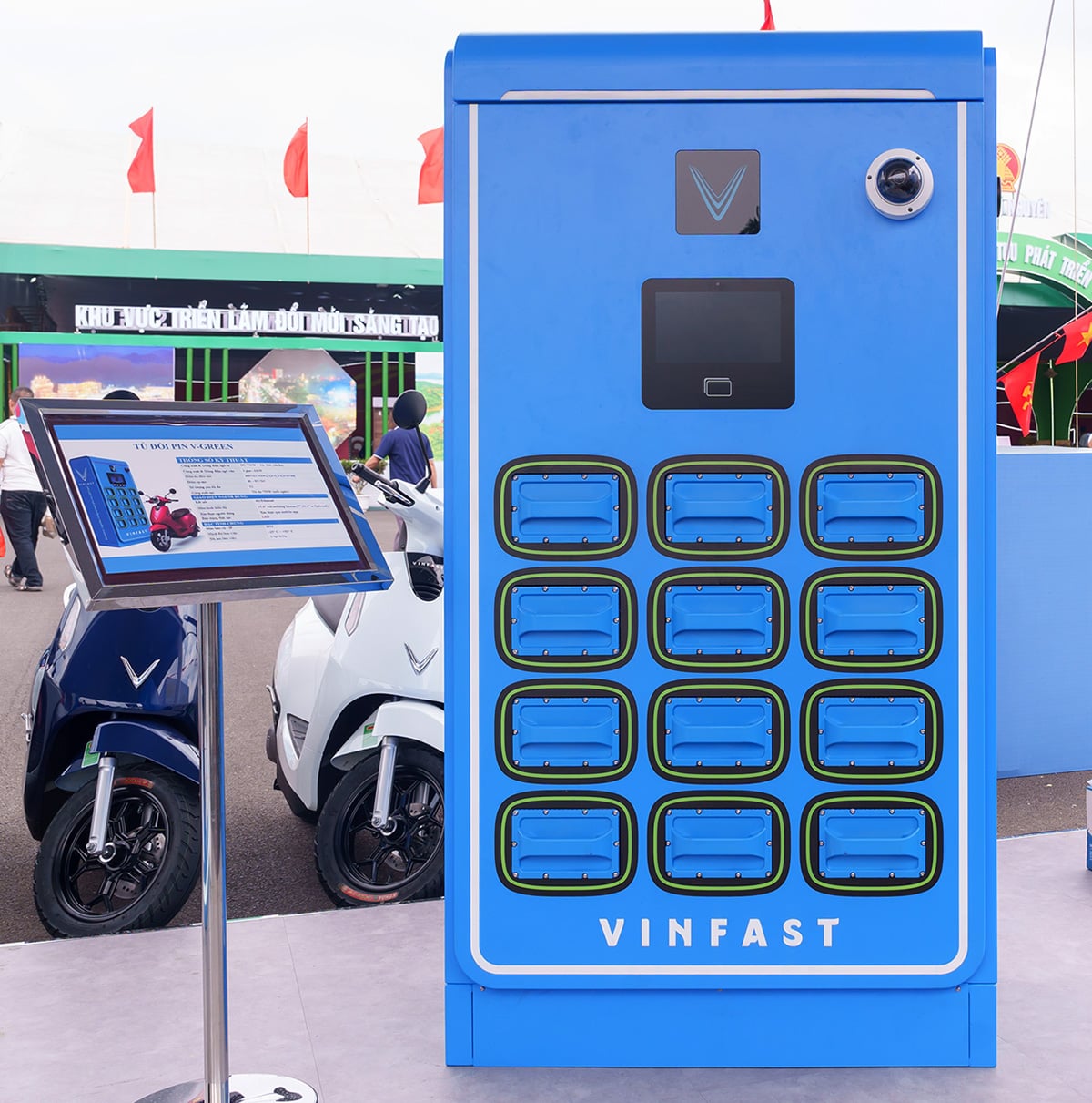 V-GREEN TRIỂN KHAI MÔ HÌNH NHƯỢNG QUYỀN TỦ ĐỔI PIN XE MÁY ĐIỆN - CHỈ TỪ 210 TRIỆU ĐỒNG TẠO DÒNG ...